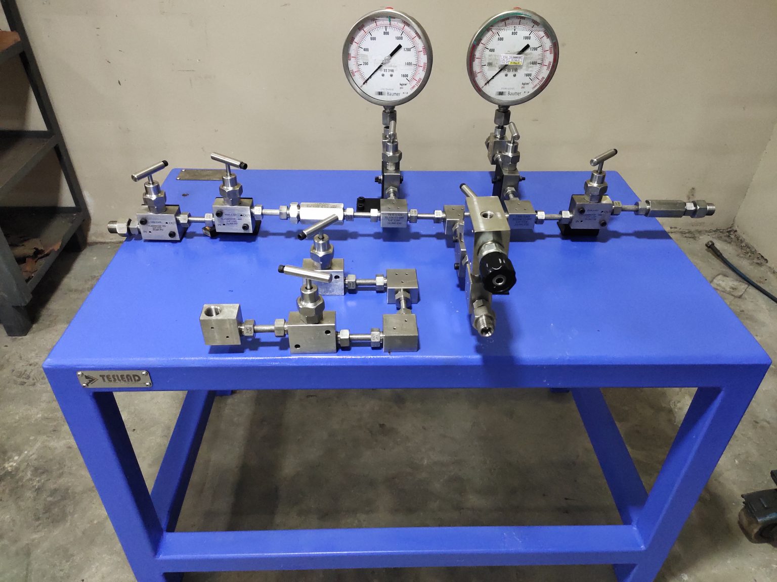 High Pressure Leakage Detecting Test Skid for Pipelines, Reservoirs ... High Pressure Leakage Detecting Test Skid for Pipelines, Reservoirs ...